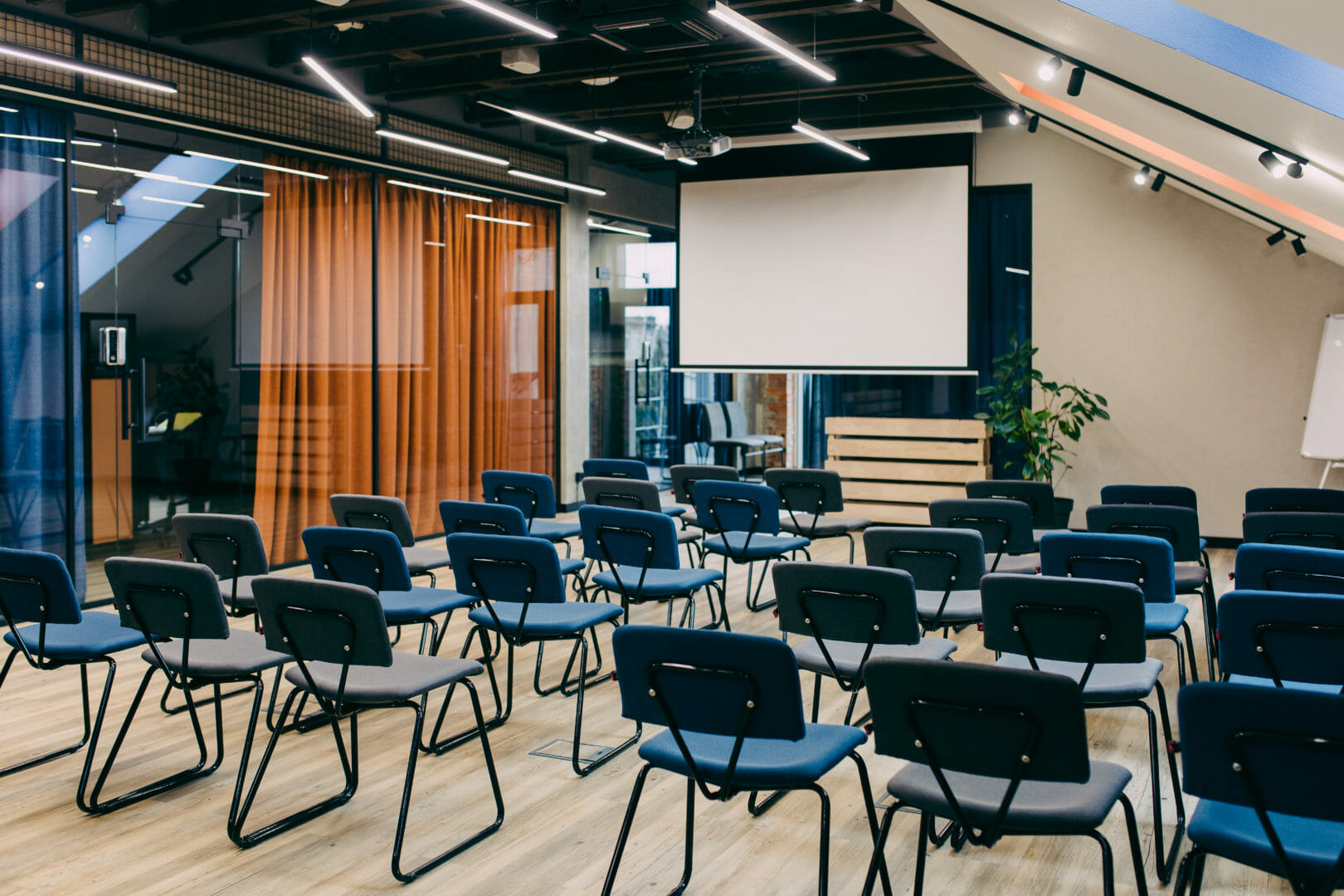 Lviv Media Hub - Офіційне конференц-бюро міста Львова